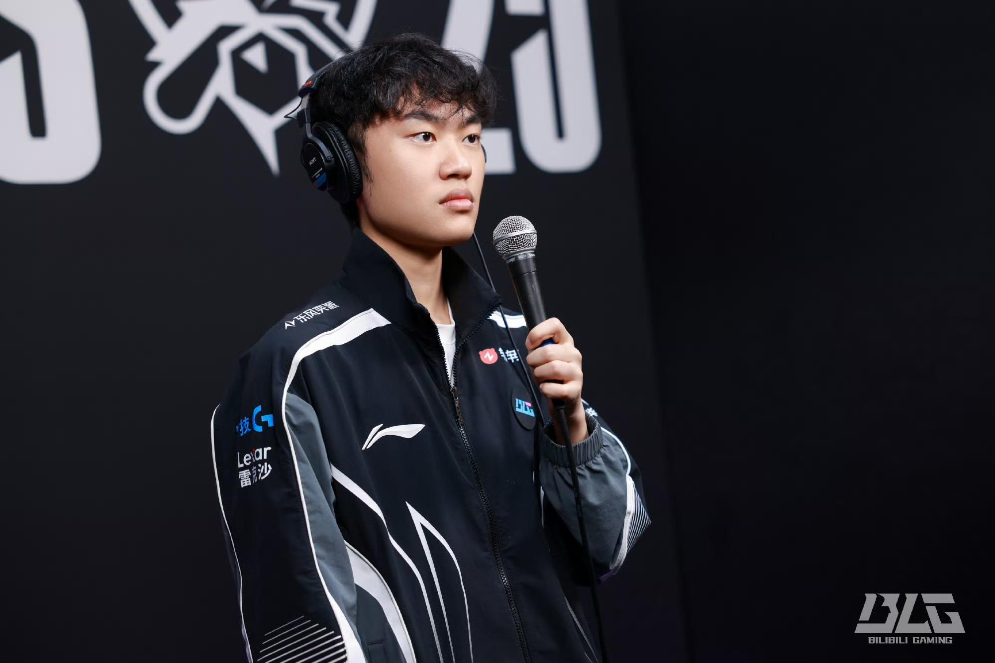 [JR热议]涵艺：左手曾放弃三年1.5E和队友再战一年，我见过太多反转，没落笔之前一切皆有可能-英雄联盟丨LPL-虎扑社区