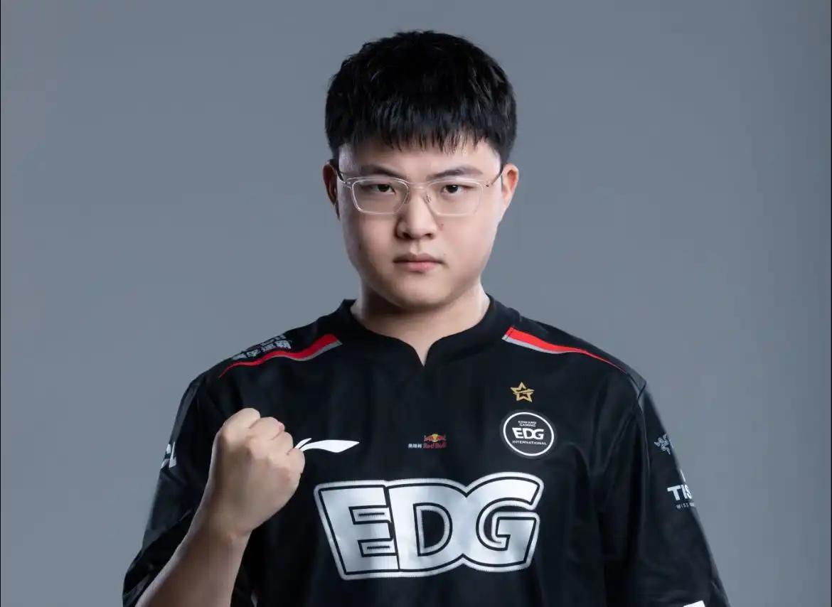 T1连续4年在全球总决赛八强赛，没输过一个小局。八强谁抽到真是有福-英雄联盟丨LPL-虎扑社区