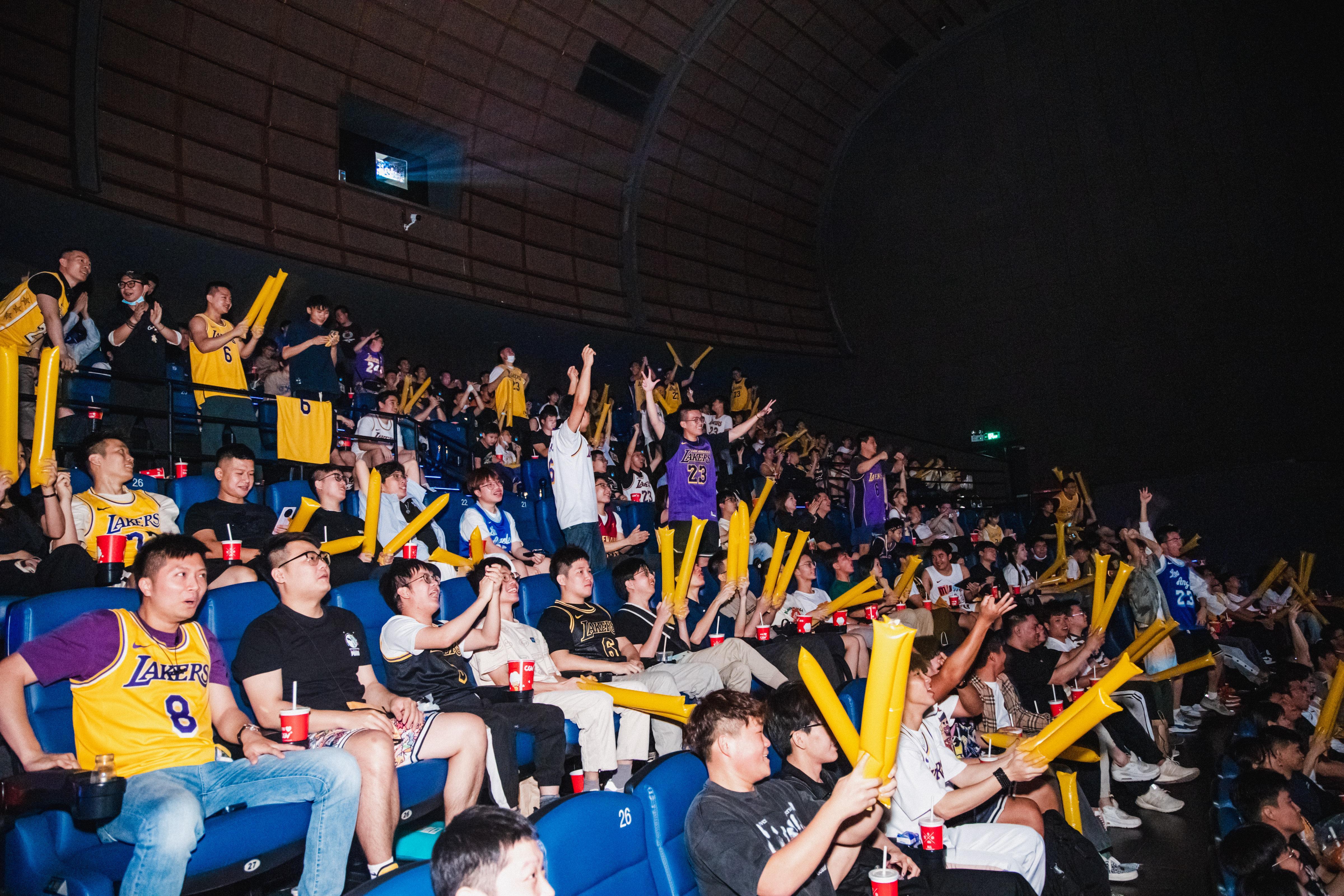 全军集合｜广州英雄联盟S14决赛顶级线下观赛会！报名开启！加我我们！一起战斗！-英雄联盟丨LPL-虎扑社区