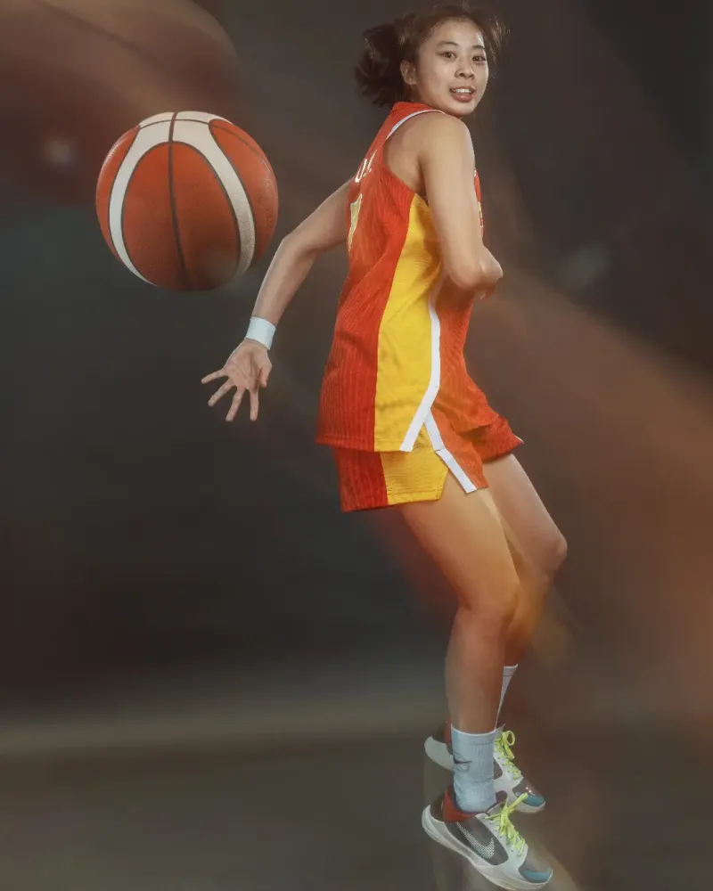 [流言板]中国U19女篮常规版定妆照，期待姑娘们都能有出色的表现-CBA-WCBA-虎扑社区